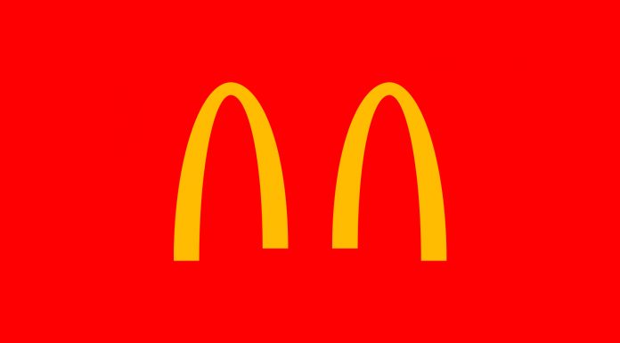 McDonald's Brasil parte arcos dourados do seu logo ao meio - GKPB ...