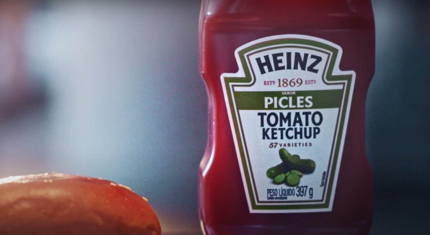 Heinz convida chef Julio Raw para lançar ketchup sabor picles - GKPB ...