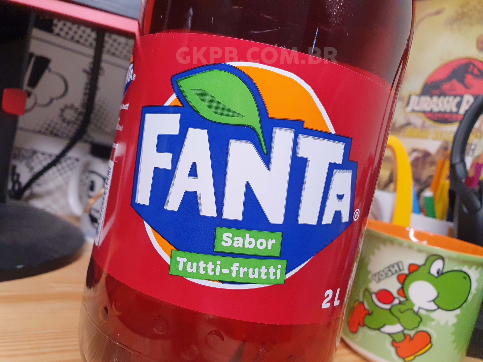 Fanta lança refrigerante sabor Tutti-Frutti - GKPB - Geek Publicitário