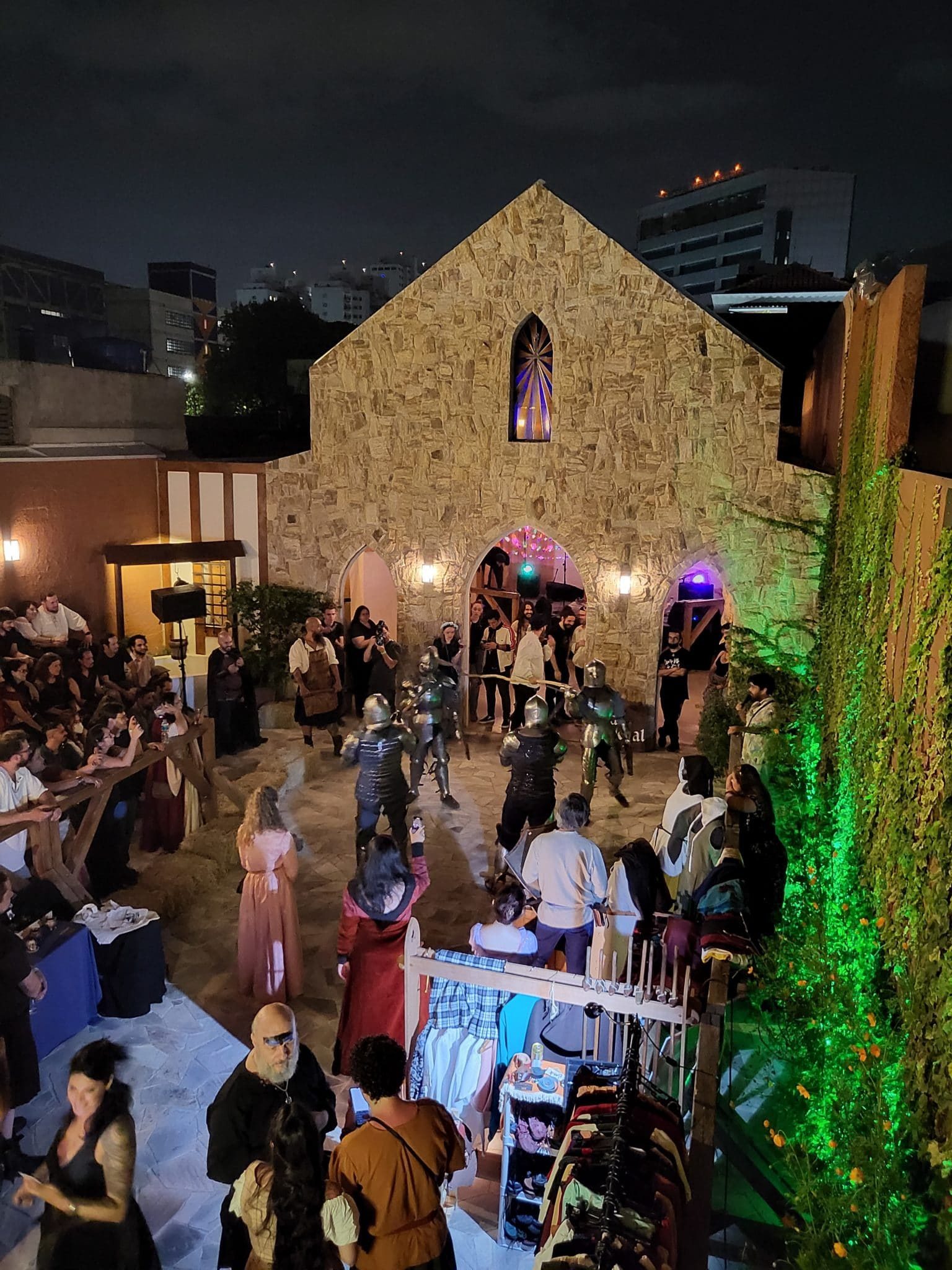 Casa Medieval: São Paulo ganha novo espaço para reviver a idade média ...