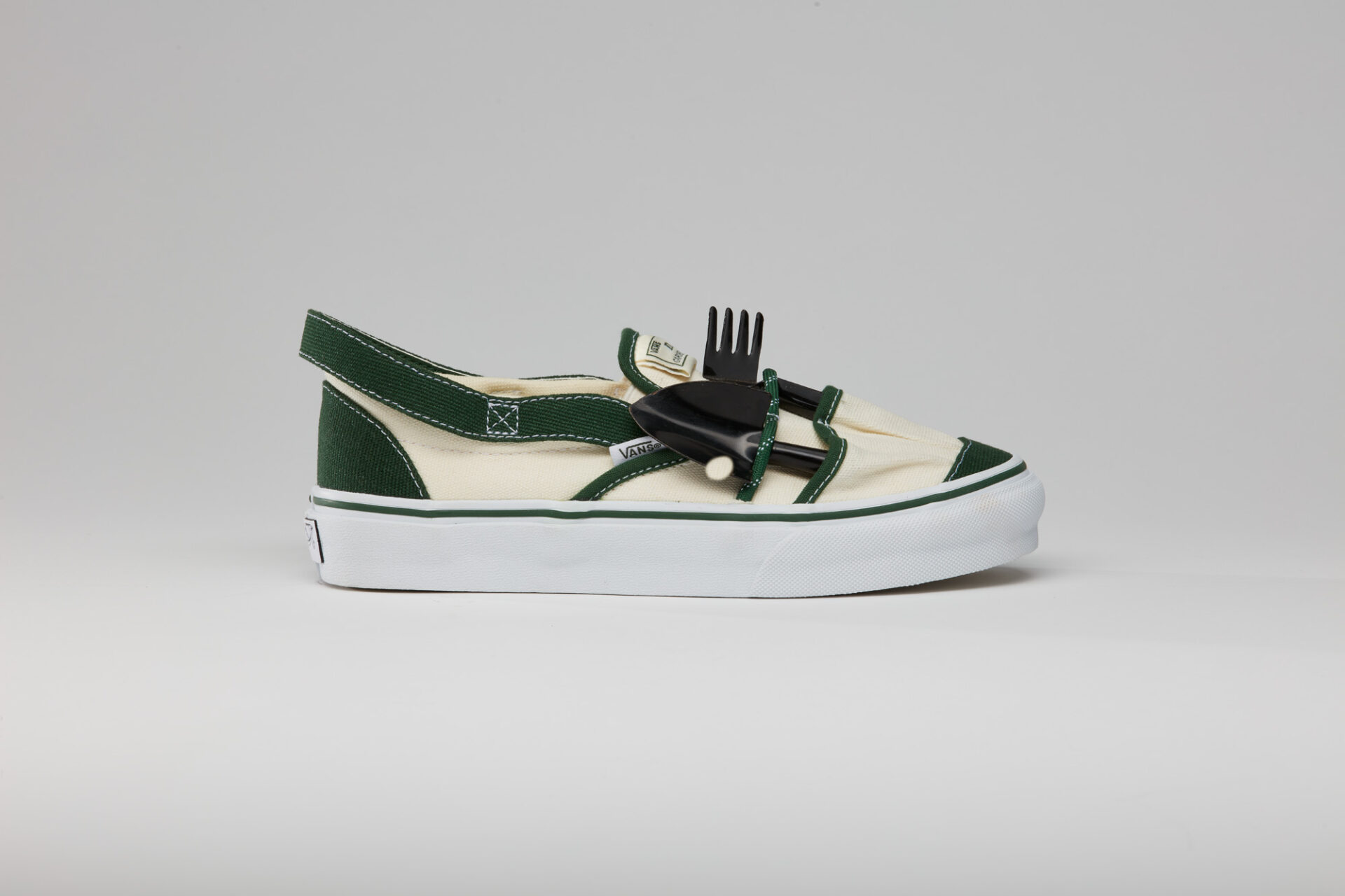 Vault by Vans x Nicole McLaughlin apresentam design funcional em nova ...