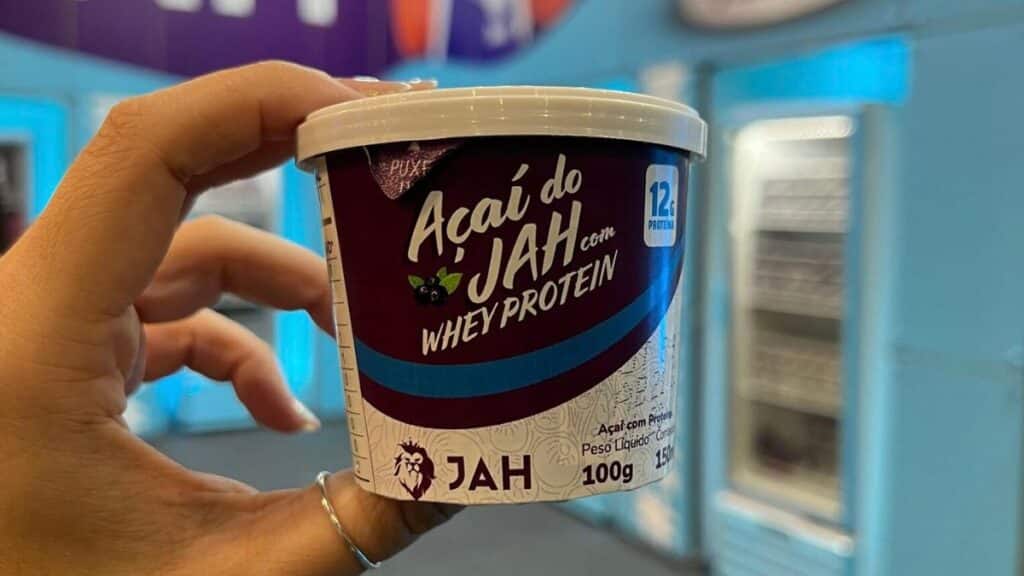 JAH lança pote de açaí com Whey Protein - GKPB - Geek Publicitário