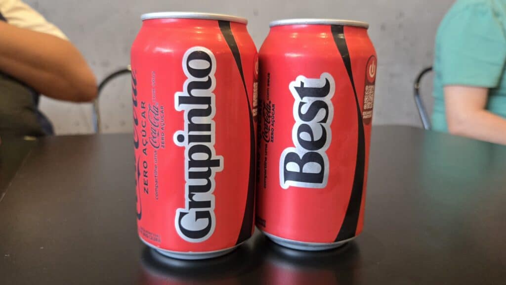 Coca-Cola traz latas com nomes e palavras para compartilhar com os ... Coca-Cola traz latas com nomes e palavras para compartilhar com os ...